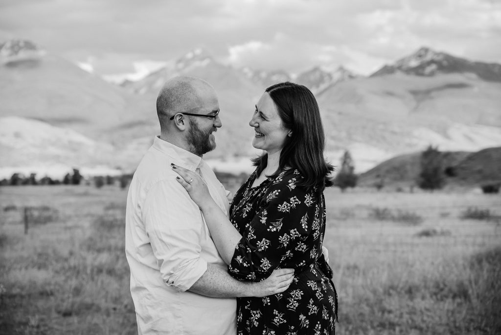 Meaghan and Ryan's Beautiful Bozeman Engagements in Paradise Valley ...