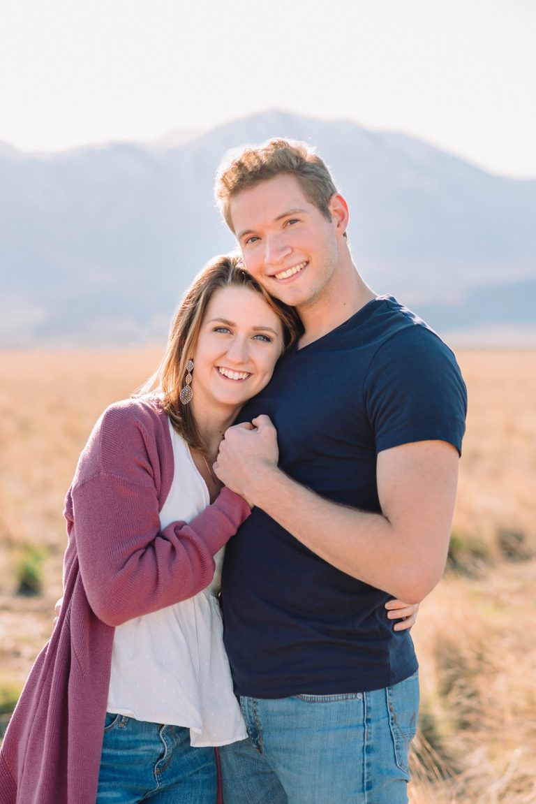 Eagle Mountain Utah Couple Portraits - Janelle & Co Photo