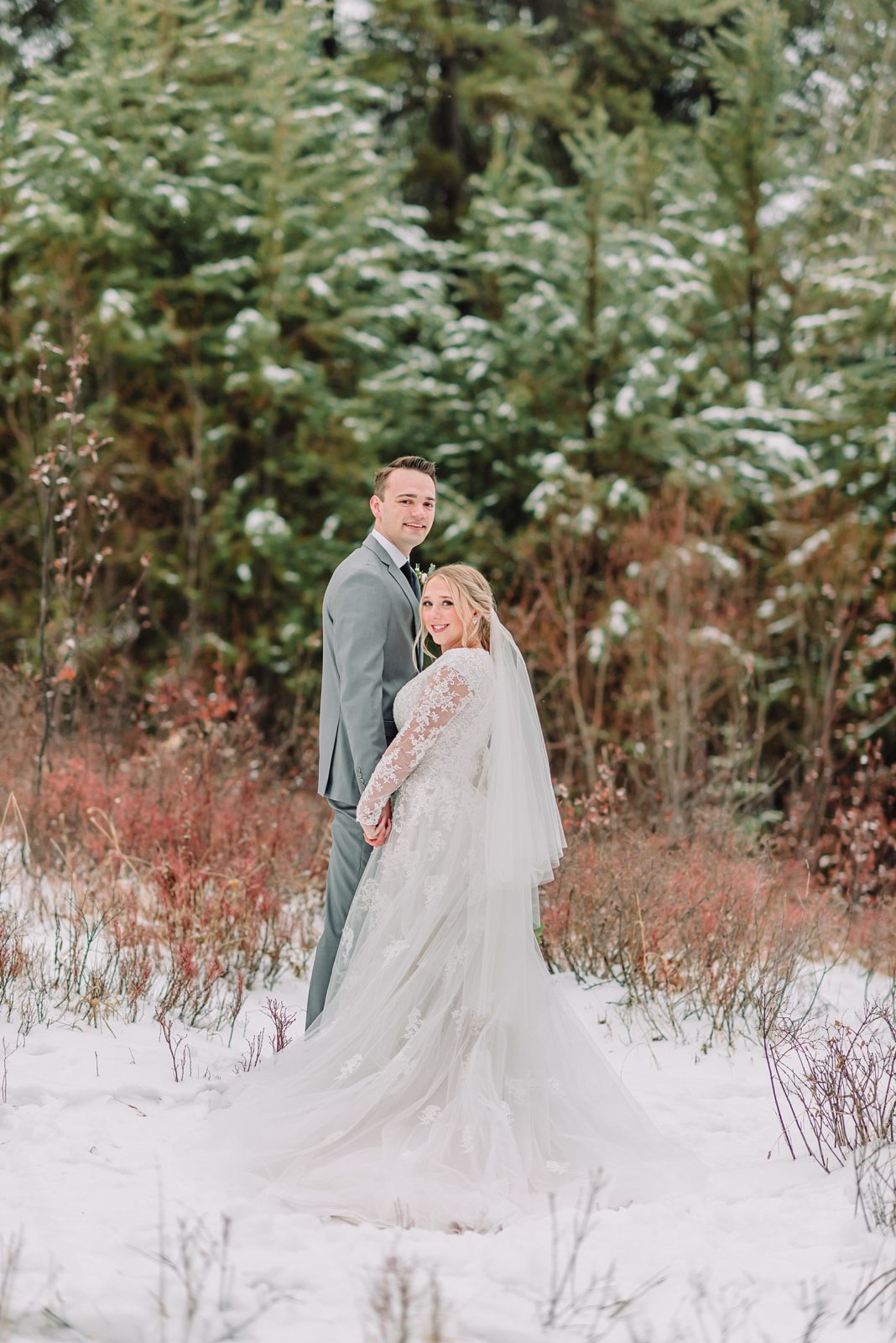 Winter Bridals in Kelly Canyon - Idaho Wedding Photography - Janelle ...