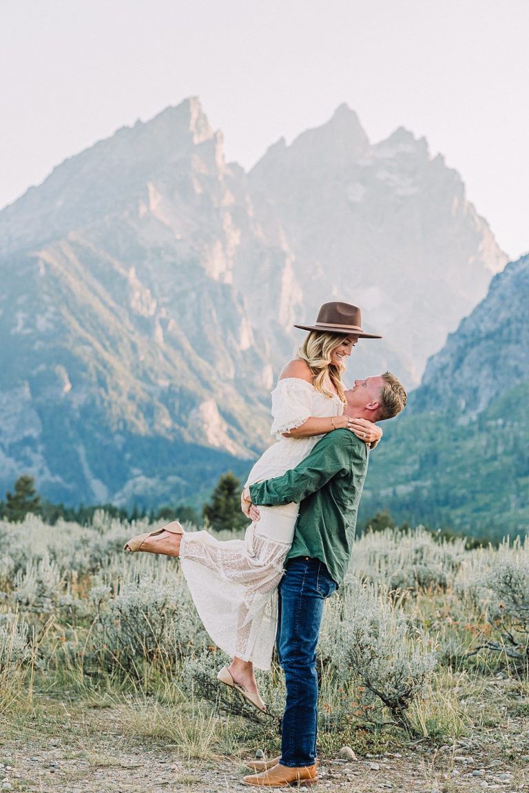 Jackson Hole Engagement Pictures - Janelle & Co Photo