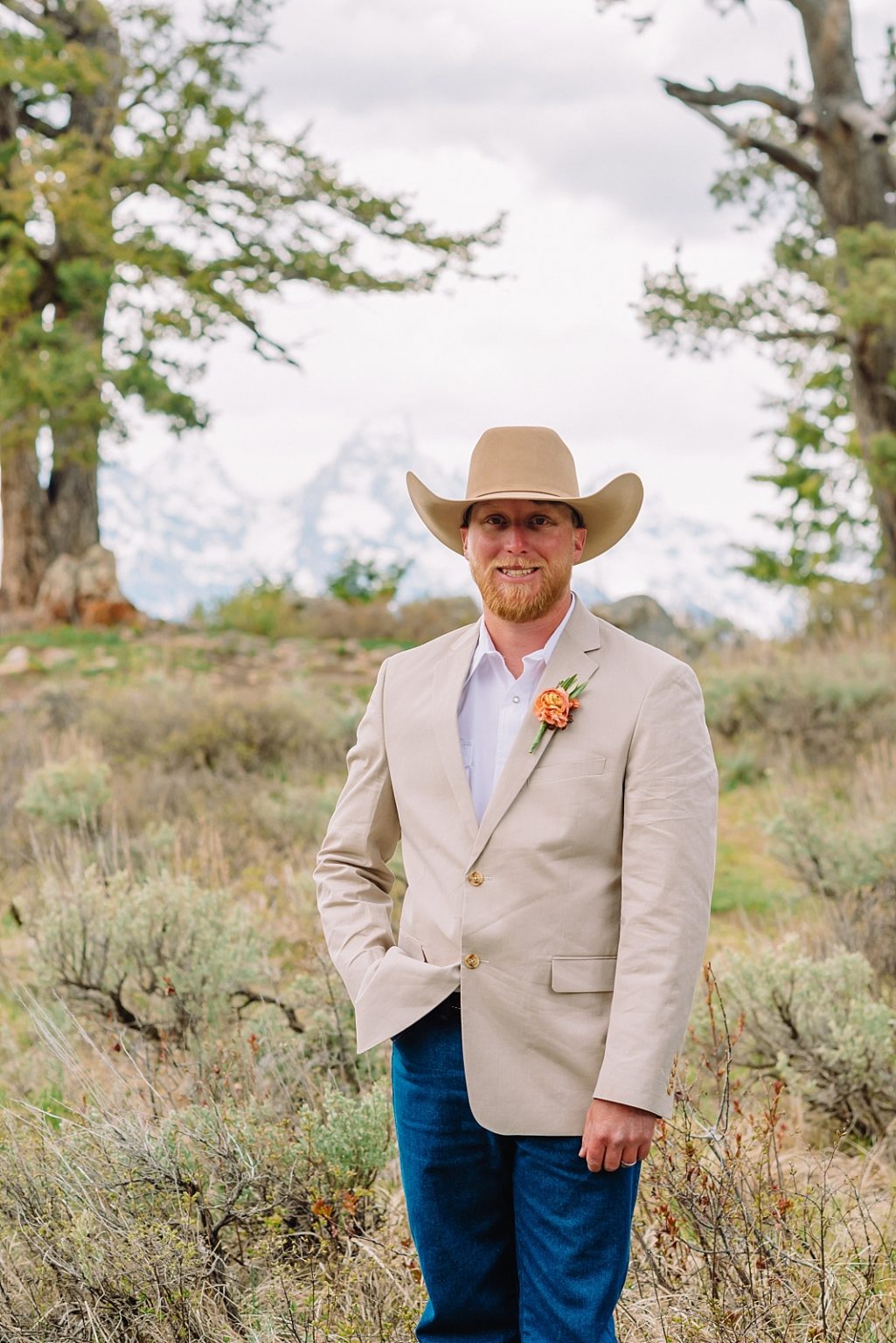 Spring Wedding Tree Ceremony - Janelle & Co Photo