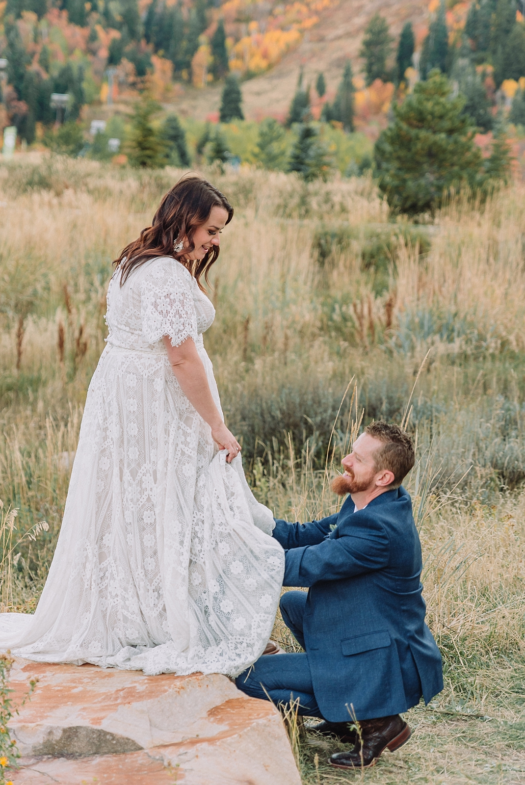 Fall Elopement in Wasatch-Cache National Forest - Janelle & Co Photo
