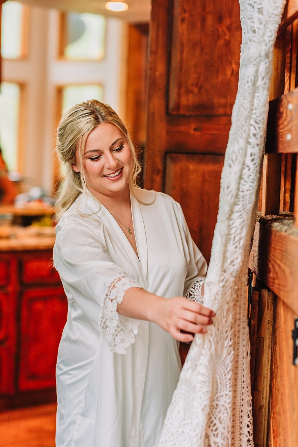 Bride and Groom Photos at Mesa Falls with Best Idaho Wedding Photographer - Janelle & Co Photo