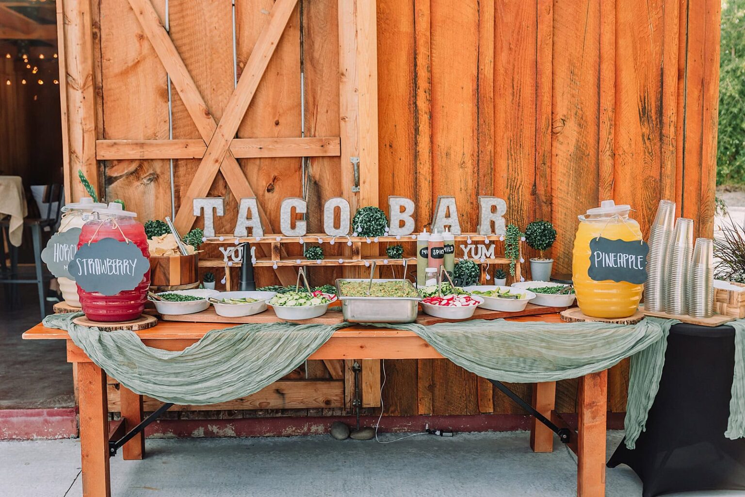 Fall Snake River Meadow Wedding In Idaho - Janelle & Co Photo